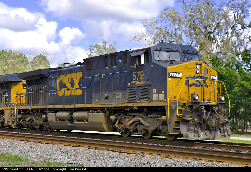 CSX 579